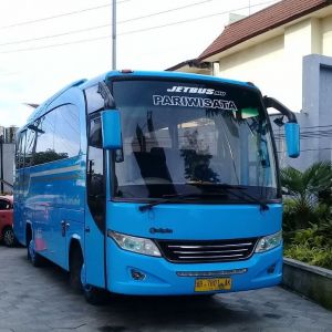 Bus Pariwisata Type Medium Bus - Bookwisata Indonesia